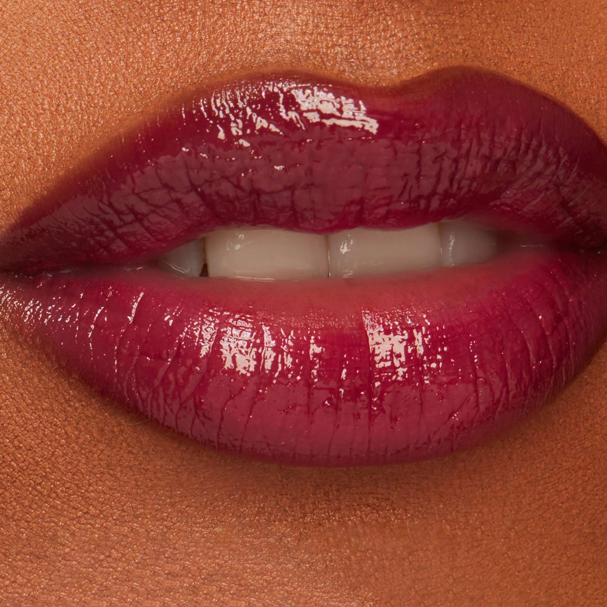 Jewel Lip Gloss – Fuchsia Plum | Lunar Beauty – Lunar Beauty™